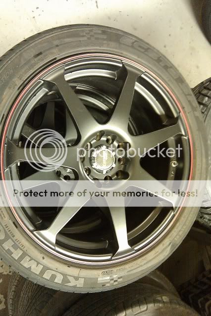 For Sale - (4) 17x7.5" Drag DR-33 Flat Black w/ Red Stripe Wheels w ...